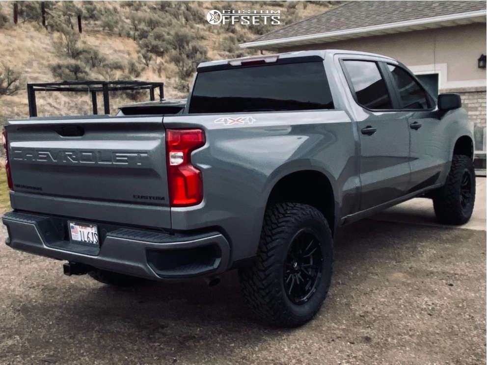2020 Chevrolet Silverado 1500 with 20x9 0 Fuel Rebel and 35/12.5R20 ...