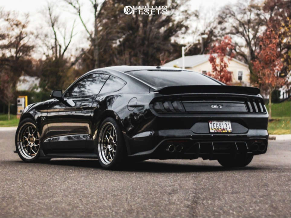 2019 Ford Mustang with 19x9.5 22 Aodhan Ds01 and 275/35R19 Nitto Motivo ...