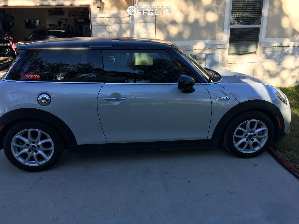 2017 Mini Cooper with 17x8 35 Rotiform Rse and 205/40R17 Nitto Neo Gen ...