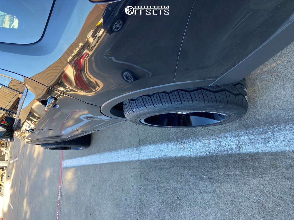 2017 Ford Explorer with 20x10 -24 Dropstars 655bm and 275/45R20 Nitto ...