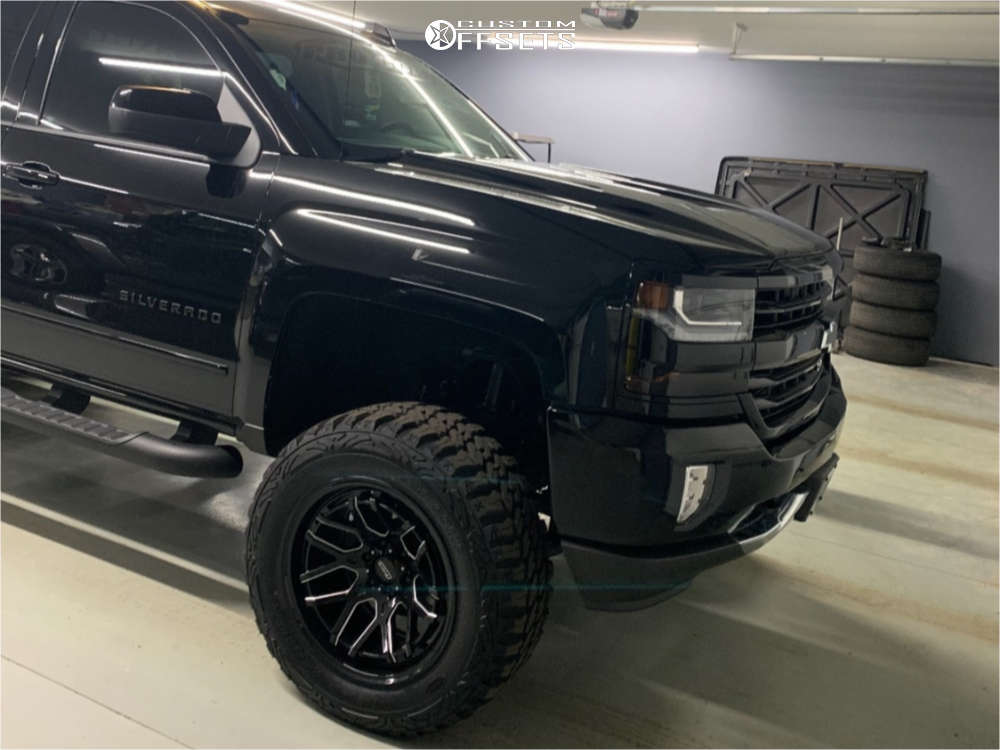 2018 Chevrolet Silverado 1500 with 20x10 -24 4WP Factory S-Series and ...