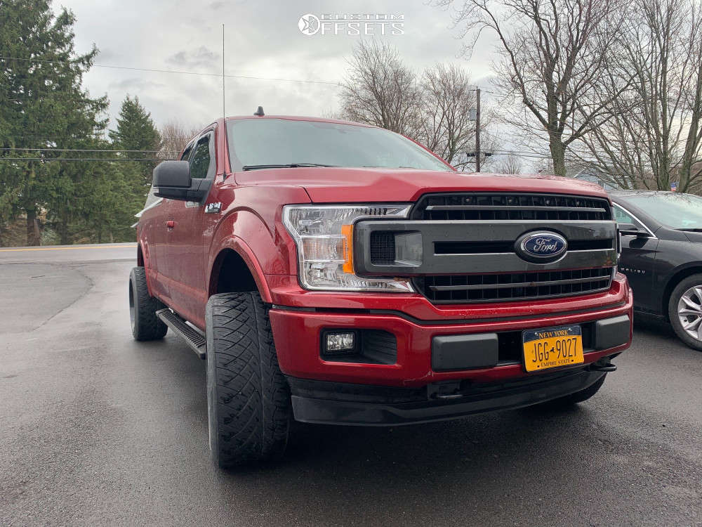 2019 Ford F-150 with 22x12 -51 ARKON OFF-ROAD Lincoln and 305/50R22 ...