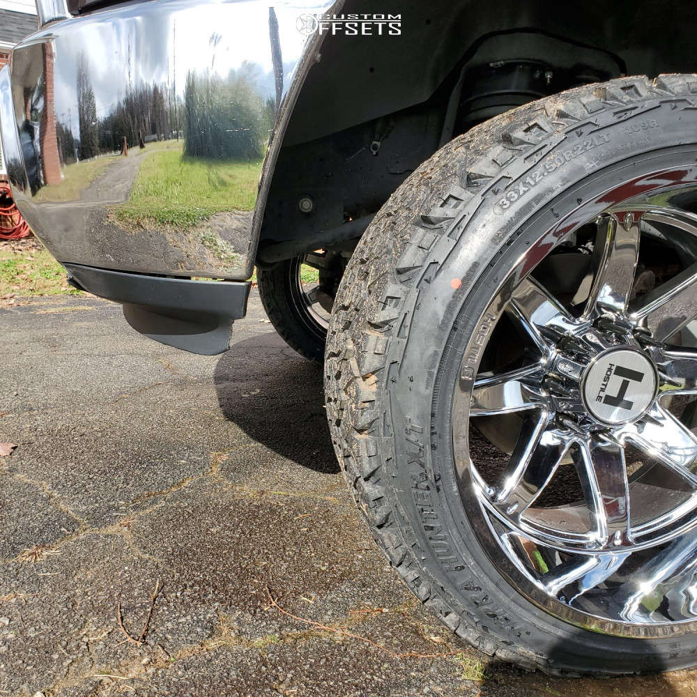 2018 Ram 2500 with 22x14 -76 Hostile Alpha and 33/12.5R22 Venom Power ...