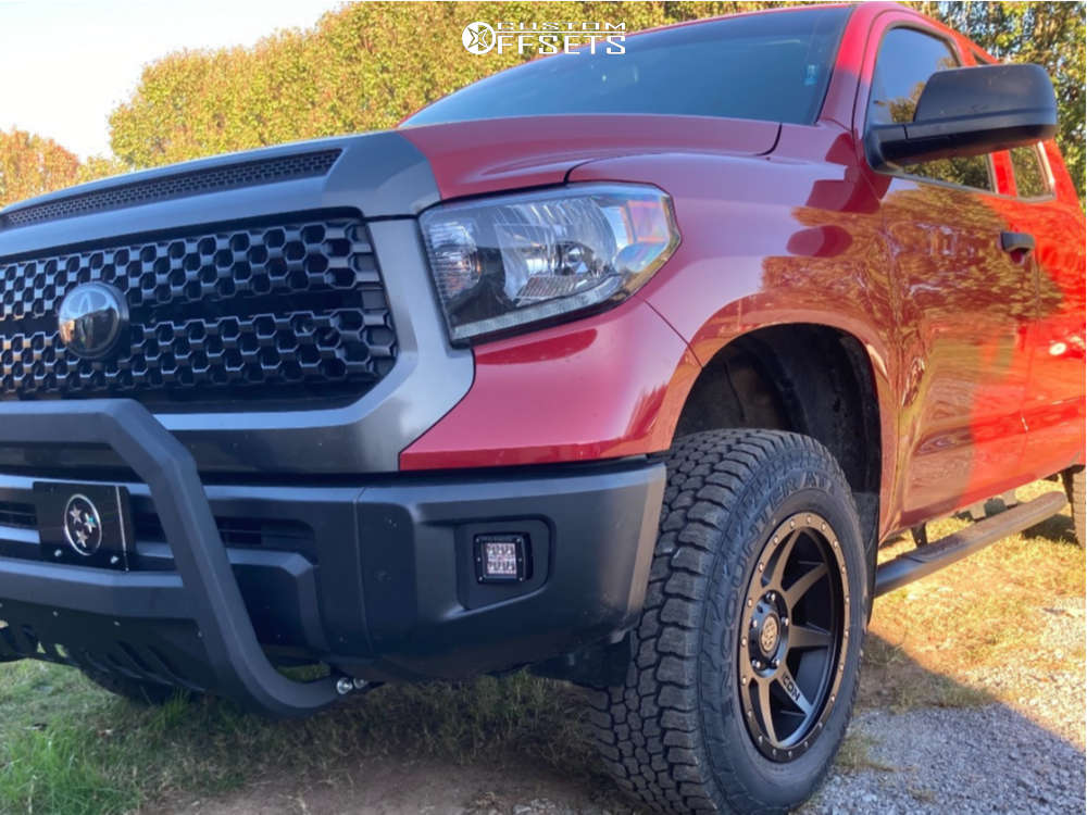 2018 Toyota Tundra with 18x9 25 Icon Alloys Rebound and 255/70R18 ...
