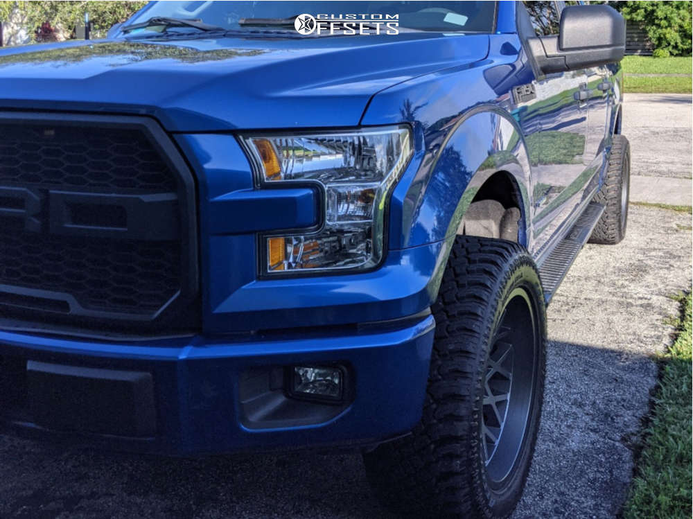 2017 Ford F-150 with 20x10 -25 Toxic Punisher and 305/50R20 Atturo ...