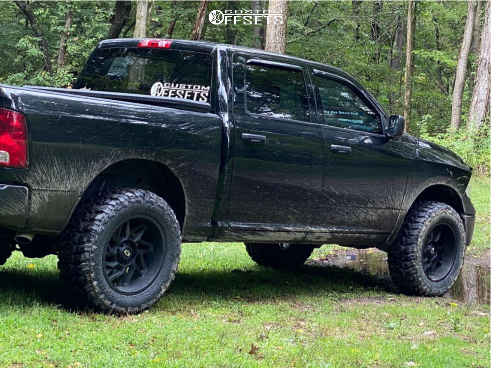 2020 Ram 1500 Classic with 20x10 -25 Vision Spyder and 35/12.5R20 ...