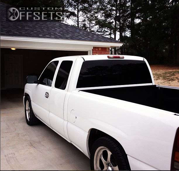 2000 Chevrolet Silverado 1500 with 20x8.5 32 Centerline TOMAHAWK SERIES ...