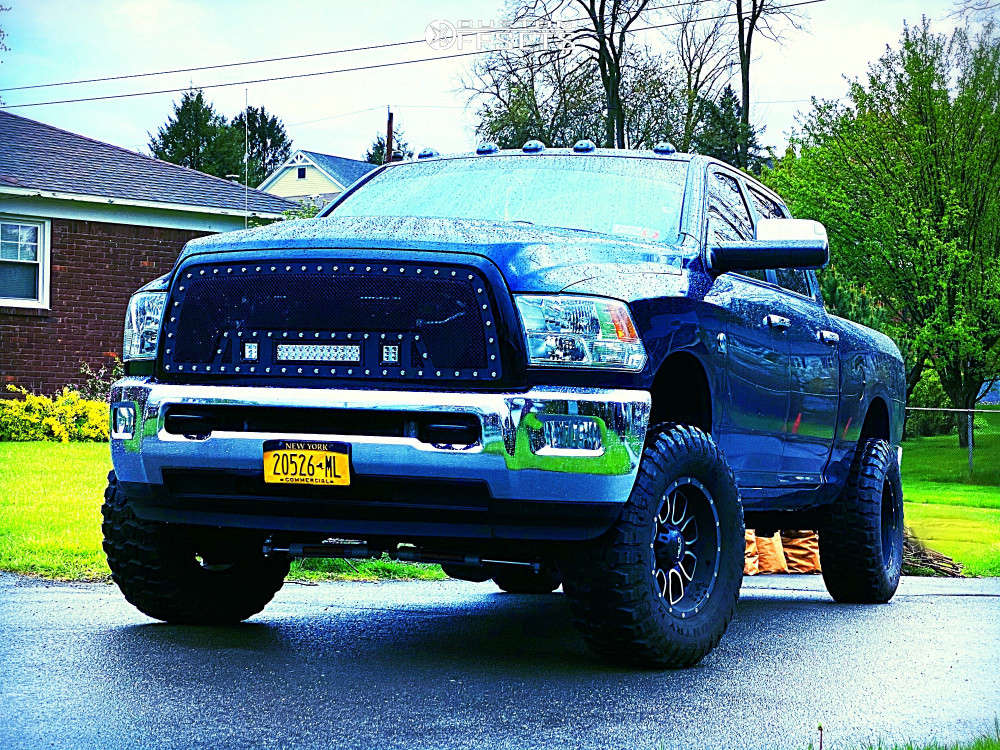 2012 Dodge Ram 2500 with 18x9 -12 Helo He879 and 35/12.5R18 Ironman All ...