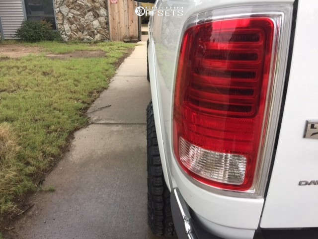 2015 Ram 2500 with 18x9 20 Fuel Anza and 305/65R18 Cooper Discoverer ...
