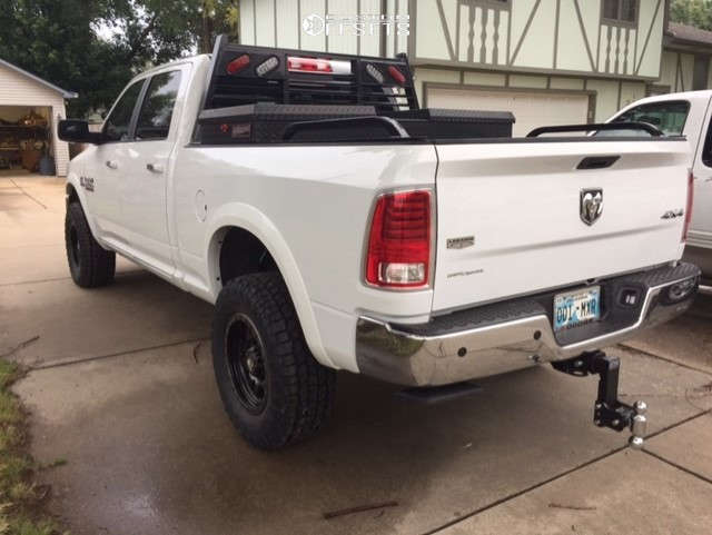 2015 Ram 2500 with 18x9 20 Fuel Anza and 305/65R18 Cooper Discoverer ...