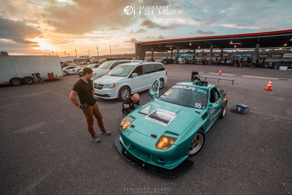 1987 Mazda RX-7 with 17x8.5 30 Rays Engineering MS01 and 225/45R17 ...