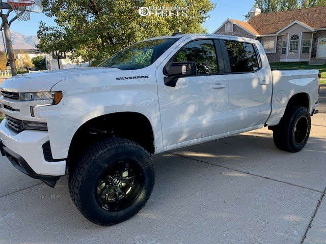 2021 Chevrolet Silverado 1500 with 20x12 -44 Hostile Rage and 35/12 ...