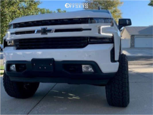 2021 Chevrolet Silverado 1500 with 20x12 -44 Hostile Rage and 35/12 ...