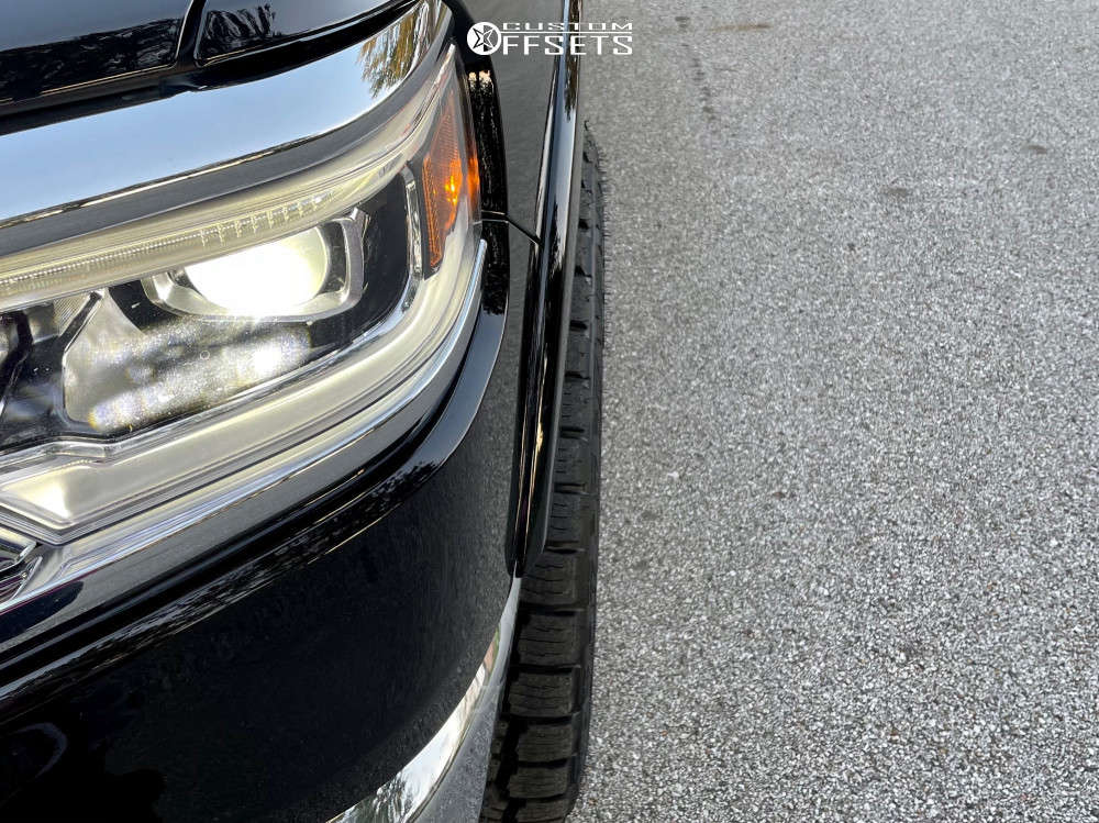 2020 Ram 1500 with 22x10 -18 Fuel Forged Ff104 and 305/45R22 Toyo Tires ...