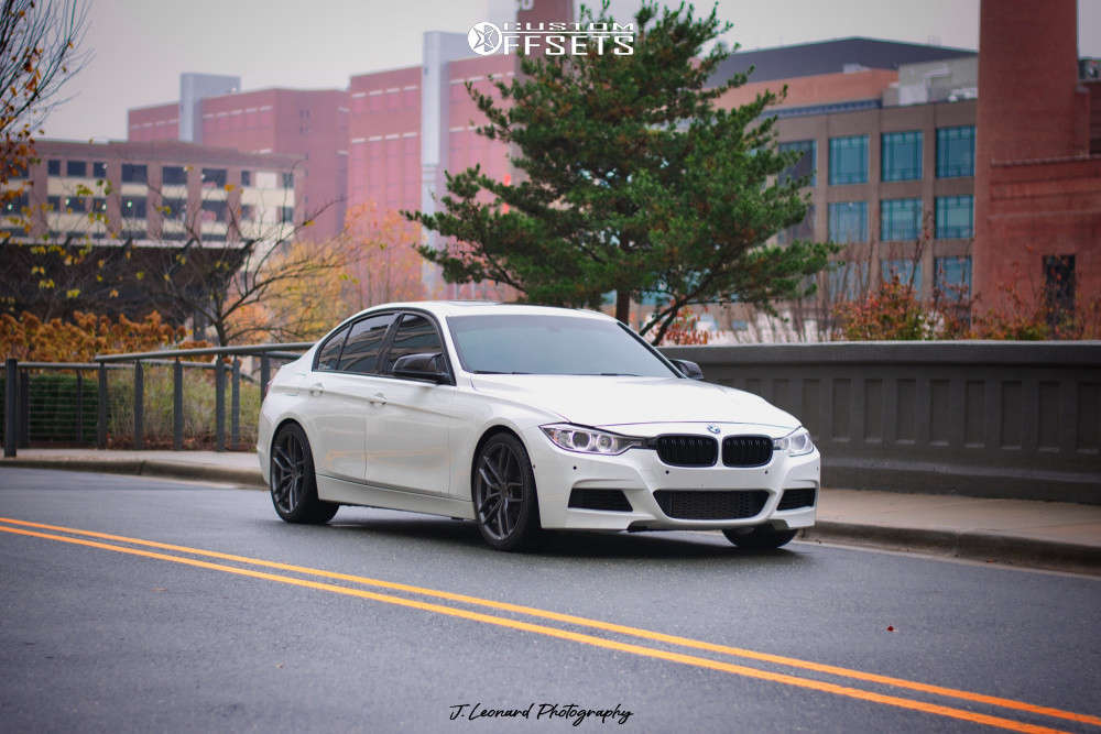 2012 BMW 328i with 19x8.5 35 Niche Vosso and 245/35R19 Achilles ATR ...