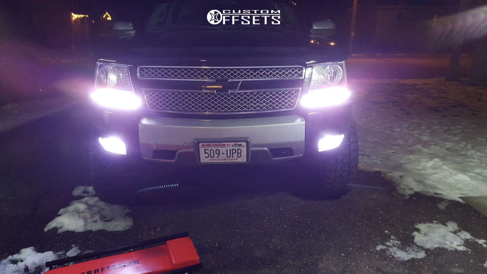 2007 Chevrolet Suburban 1500 with 22x12 -44 Dropstars 654mb and 35/12 ...