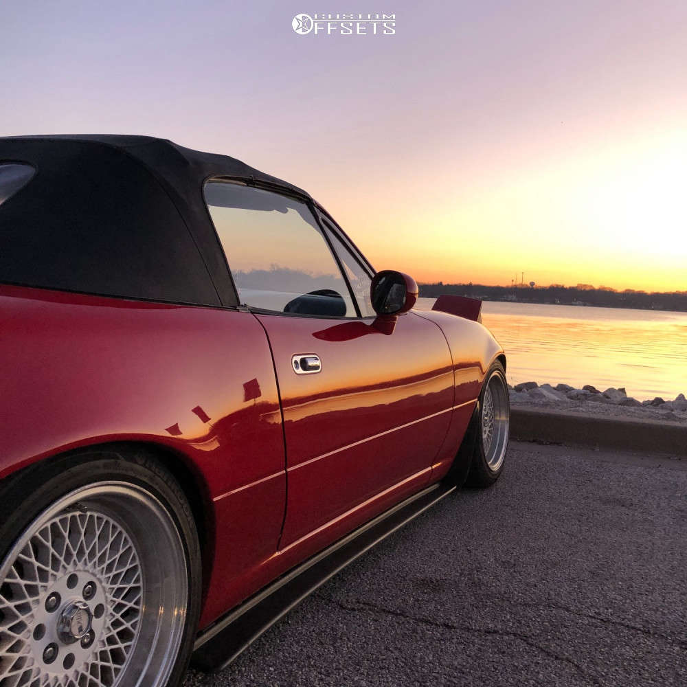 1995 Mazda Miata with 15x8 25 F1R F01 and 195/50R15 Hankook Ventus V2 ...