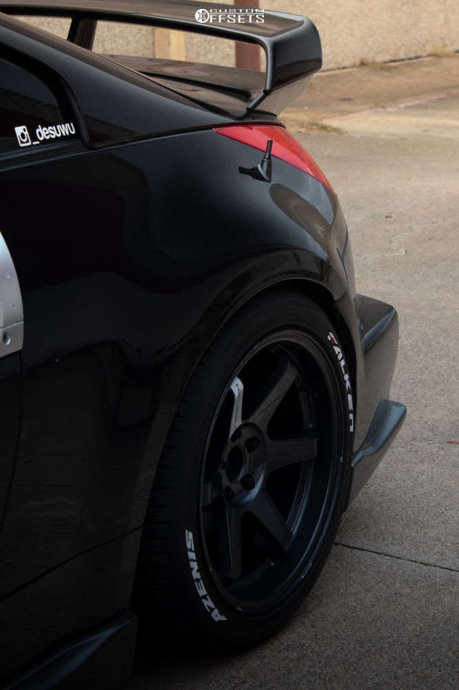 2008 Nissan 350Z with 18x9.5 15 Varrstoen Es2 and 265/35R18 Falken ...