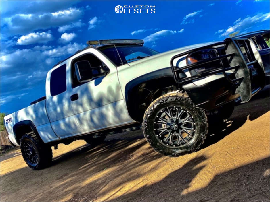 2002 GMC Sierra 1500 with 20x9 0 Cali Offroad Americana and 35/12.5R20 ...