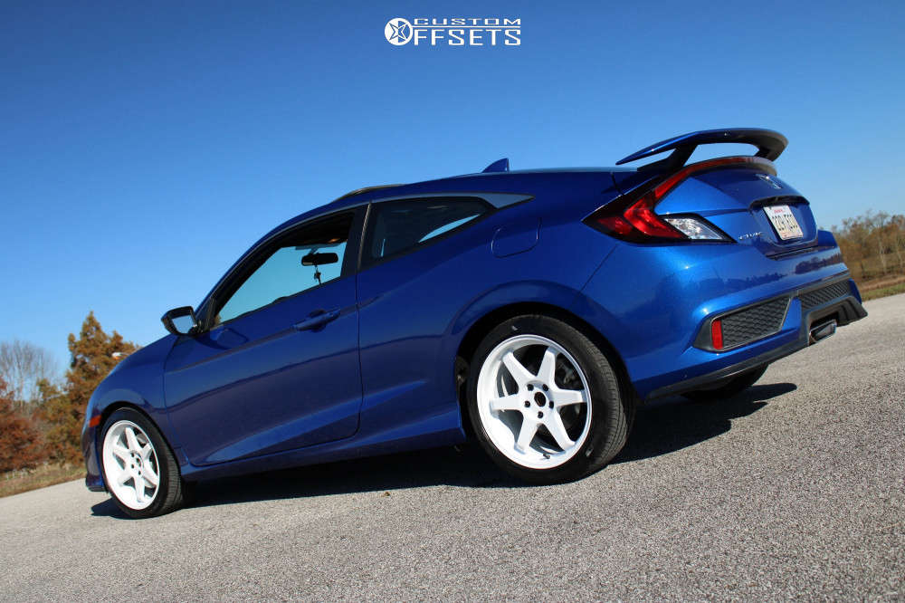 2018 Honda Civic with 18x8.5 30 ESR Sr07 and 235/40R18 Goodyear Eagle ...