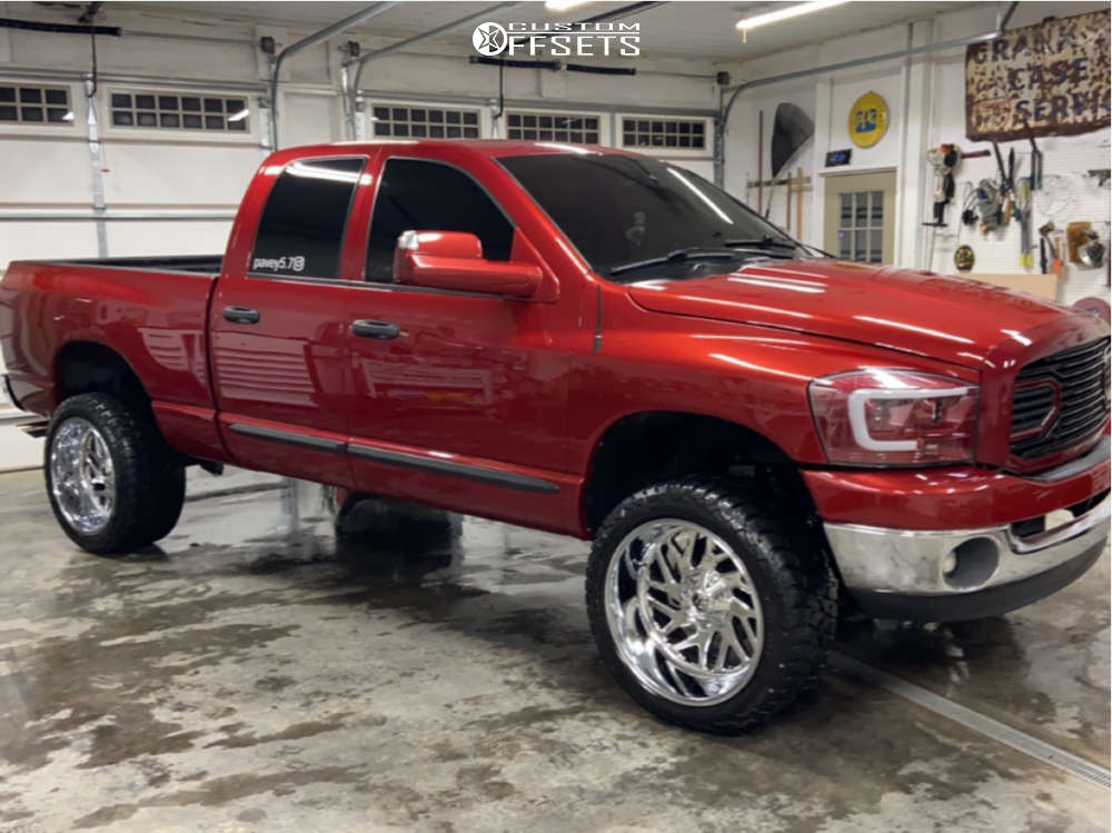 2007 Dodge Ram 1500 with 22x12 -43 Fuel Triton and 33/12.5R22 AMP ...