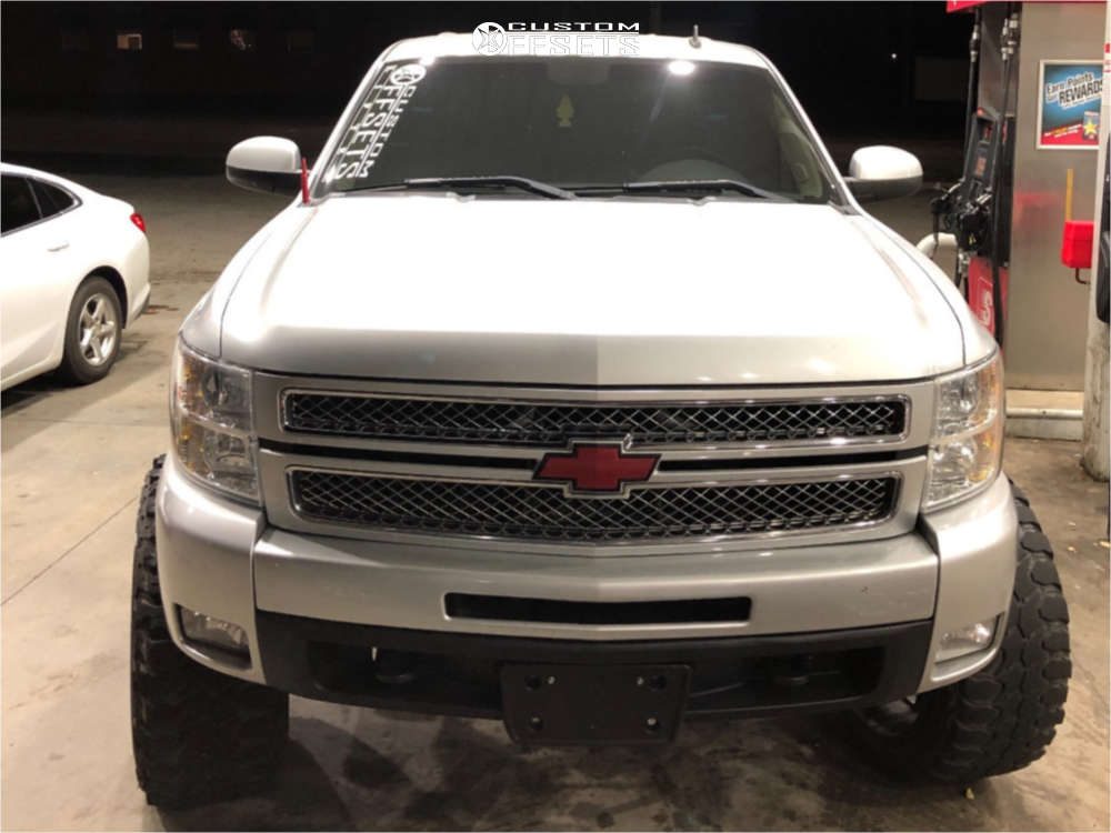 2013 Chevrolet Silverado 1500 with 26x14 -80 RBP 80r and 37/13.5R26 ...