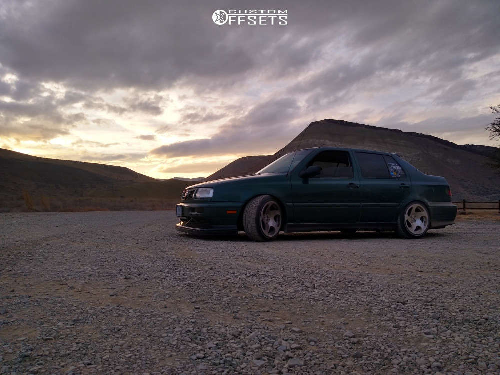 1997 Volkswagen Jetta with 16x9 20 WatercooledIND Cc10 and 195/50R16 ...