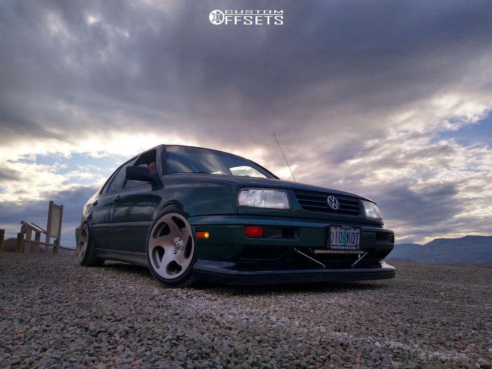 1997 Volkswagen Jetta with 16x9 20 WatercooledIND Cc10 and 195/50R16 ...