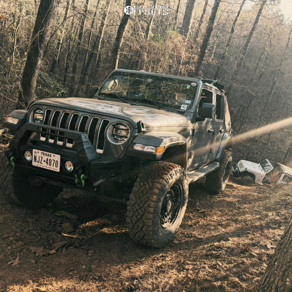 2018 Jeep Wrangler with 17x8.5 0 Anthem Off-Road Viper and 315/70R17 ...
