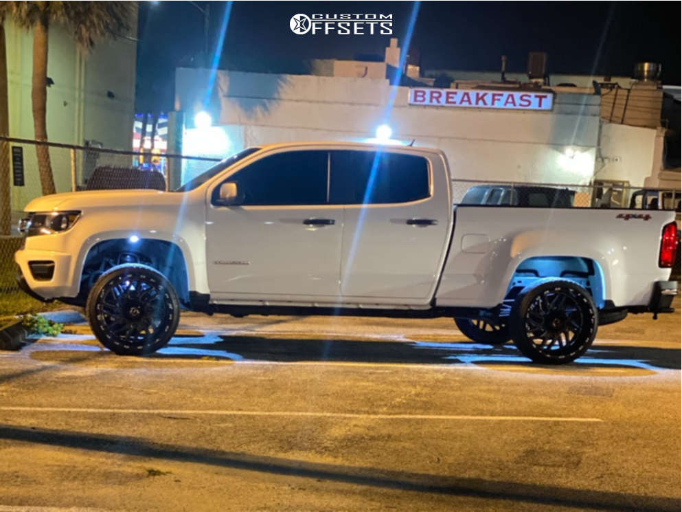 2020 Chevrolet Colorado with 22x12 -44 TIS 544BM and 265/35R22 Falken ...