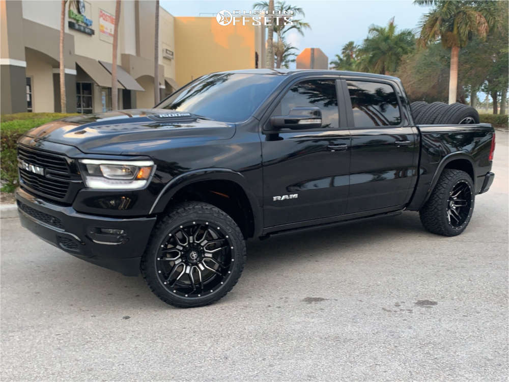 2020 Ram 1500 with 22x12 -44 XF Offroad Xf-222 and 33/12.5R22 Venom ...