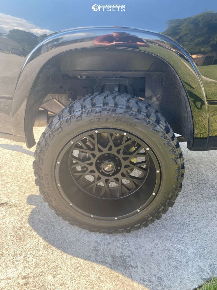 2019 Ram 1500 with 22x12 -44 Vision Rocker and 325/50R22 Cooper ...