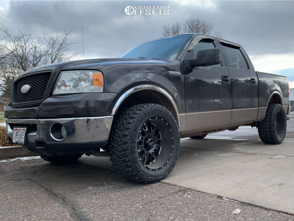 2006 Ford F-150 with 20x10 -25 Ultra Hunter and 33/12.5R20 Kanati Mud ...