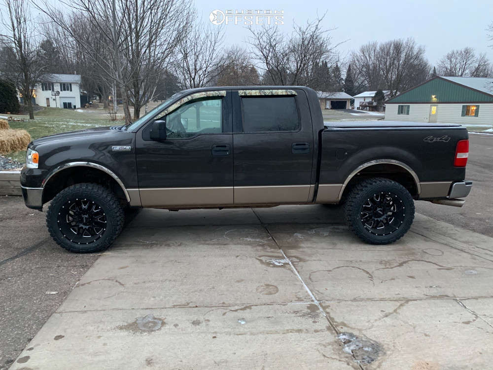 2006 Ford F-150 with 20x10 -25 Ultra Hunter and 33/12.5R20 Kanati Mud ...