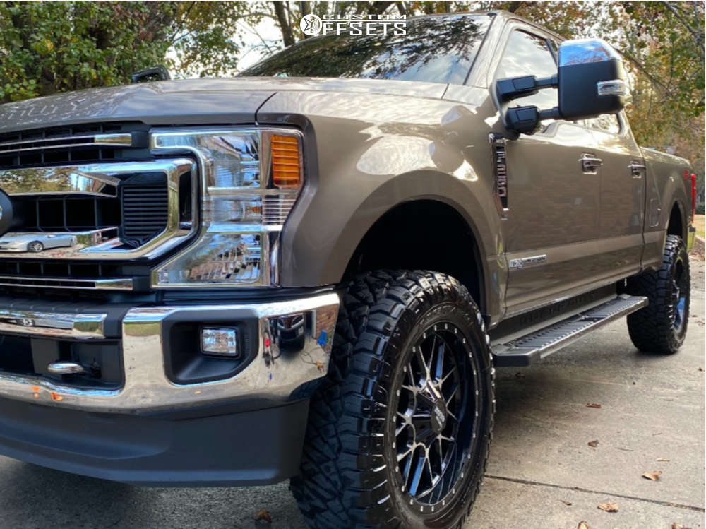 2020 Ford F-250 Super Duty with 22x10 12 Moto Metal Mo986 and 37/12 ...
