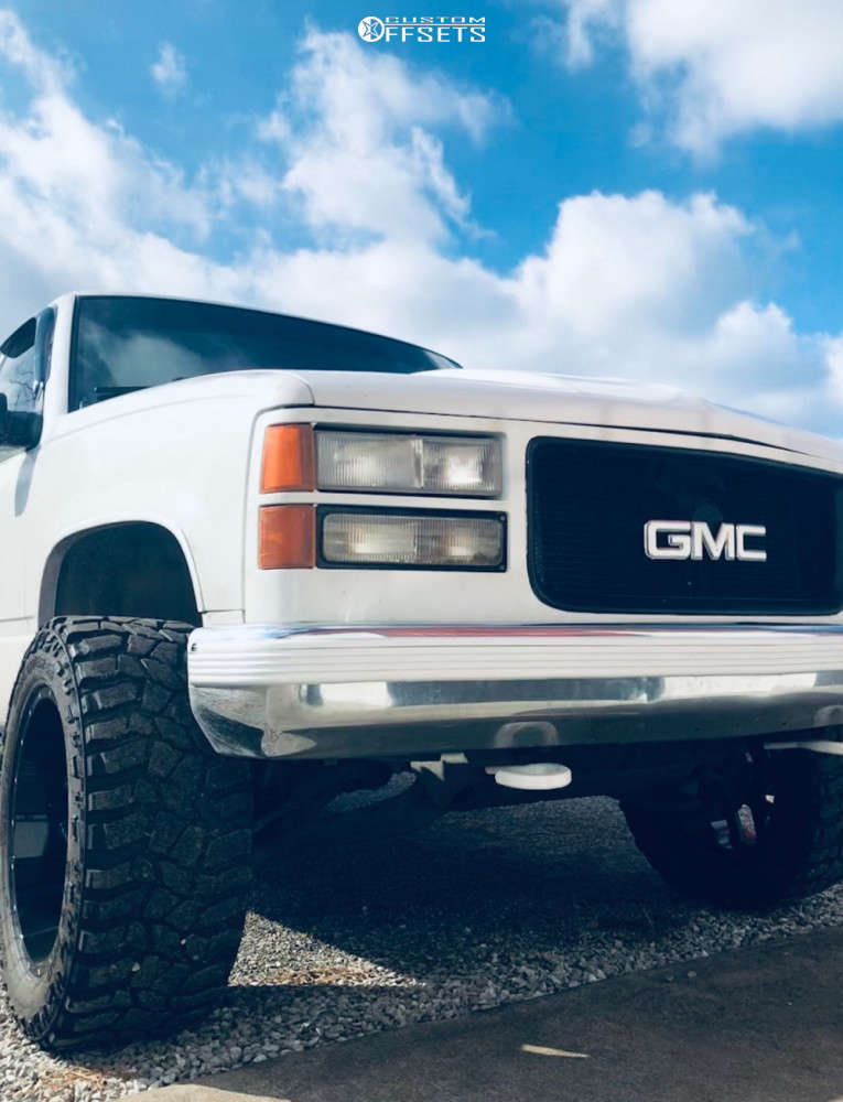 1995 GMC K1500 with 20x10 -29 Vision Sliver and 33/12.5R20 Cooper ...