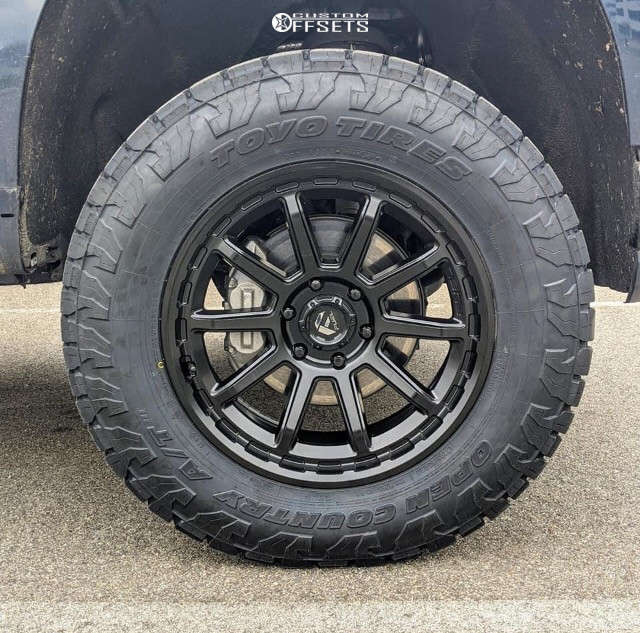 2020 Chevrolet Silverado 1500 with 20x9 1 Fuel Torque and 295/65R20 ...