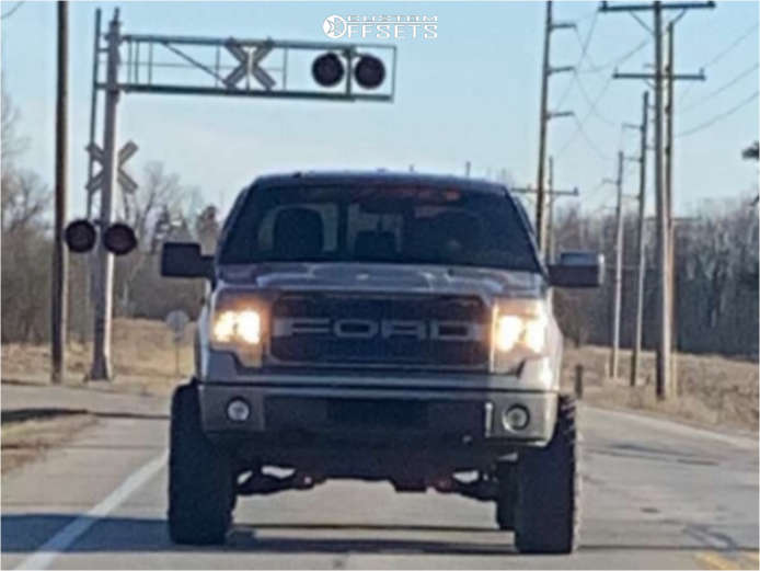 2012 Ford F-150 with 22x12 -44 TIS 544BMR and 35/12.5R22 Fuel Gripper ...