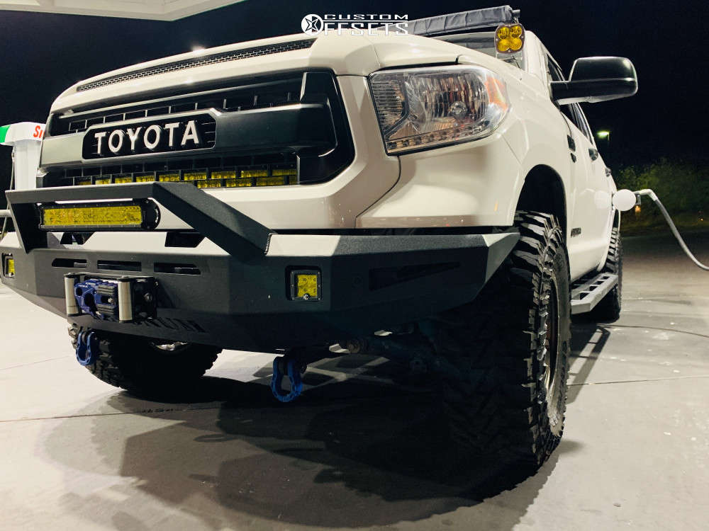 2016 Toyota Tundra with 17x8.5 -6 Icon Alloys Compression and 35/12 ...