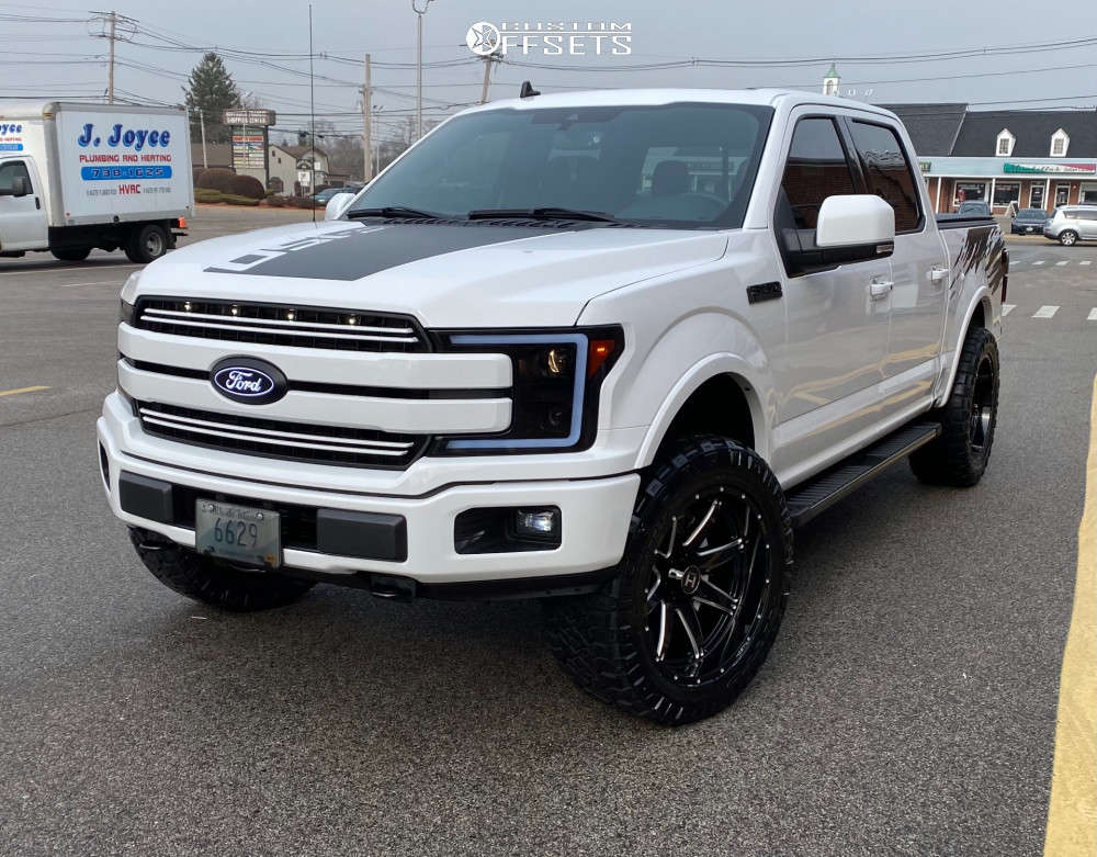 2020 Ford F-150 with 22x10 -25 Hostile Alpha and 35/12.5R22 Nitto Ridge ...