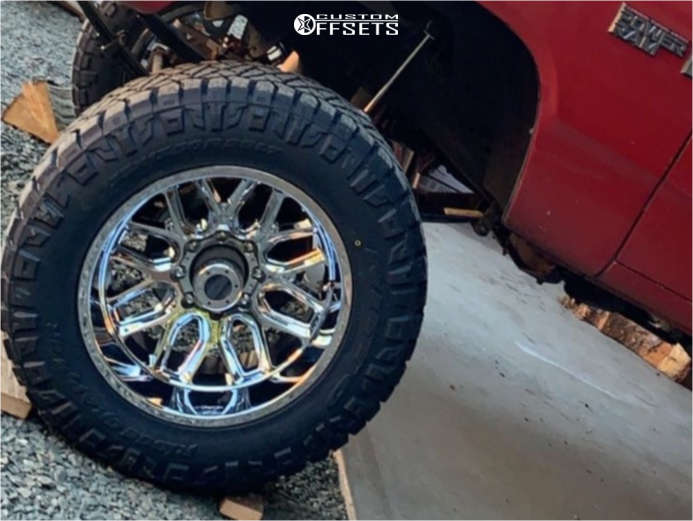 1990 Dodge W250 with 20x12 -44 Hostile Vulcan and 35/13.5R20 Nitto ...
