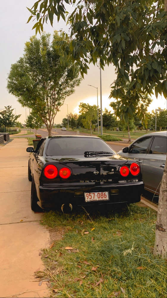 1998 Nissan Skyline R34 with 18x9.5 15 Enkei Rpf1 and 245/40R18 ...