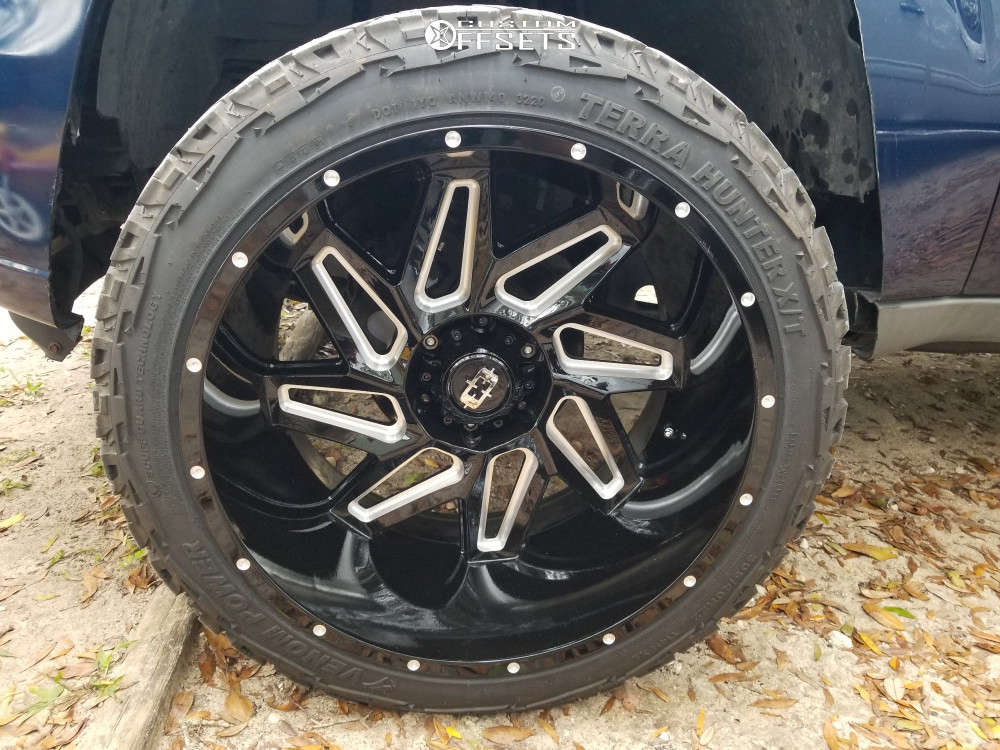 2003 Chevrolet Trailblazer with 22x12 -51 Vision Spyder and 33/12.5R22 ...
