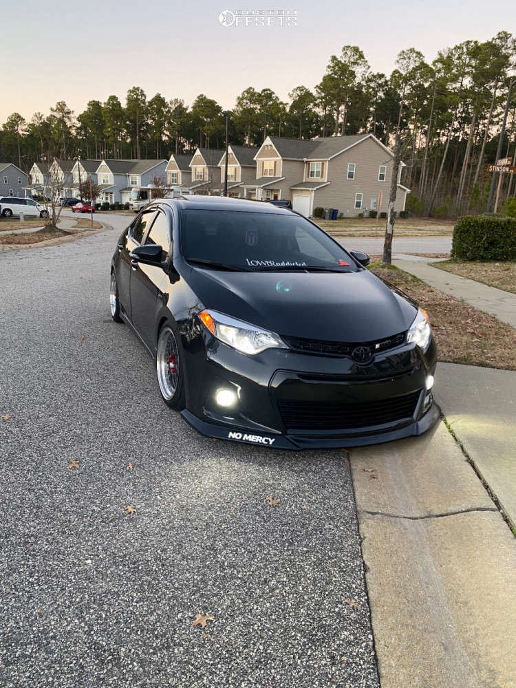 2016 Toyota Corolla with 17x8.5 30 ESR Sr01 and 215/45R17 Douglas ...