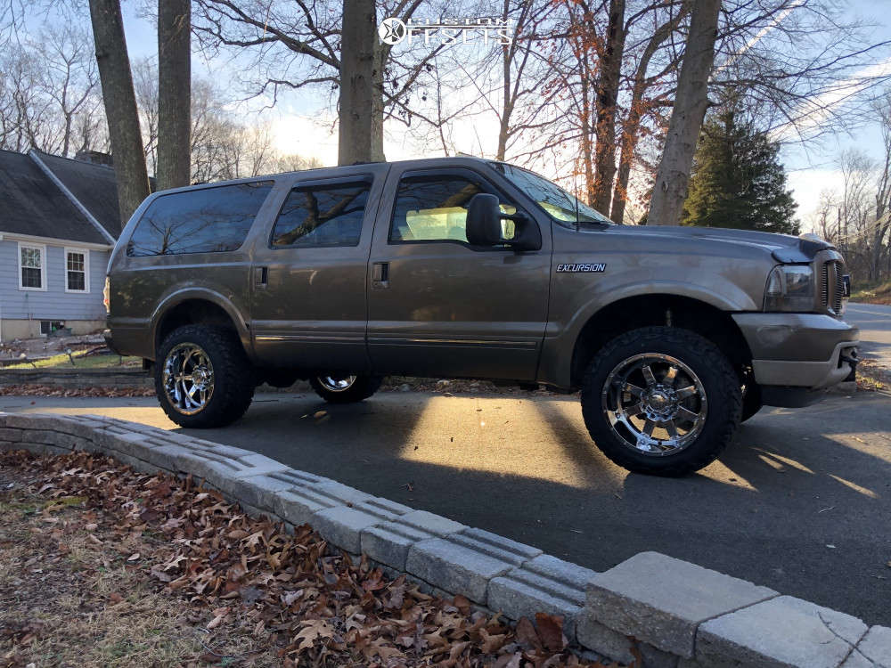 2003 Ford Excursion with 20x12 -44 Gear Off-Road Big Block and 33/12 ...