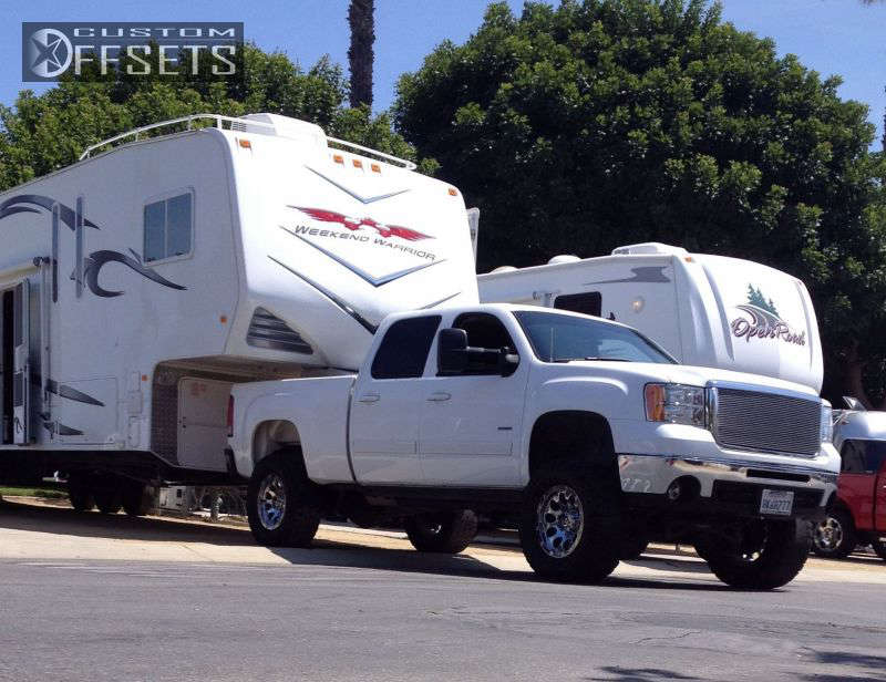 2007 GMC Sierra 2500 HD with 18x9 1 American Racing ATX 186 and 35/13 ...