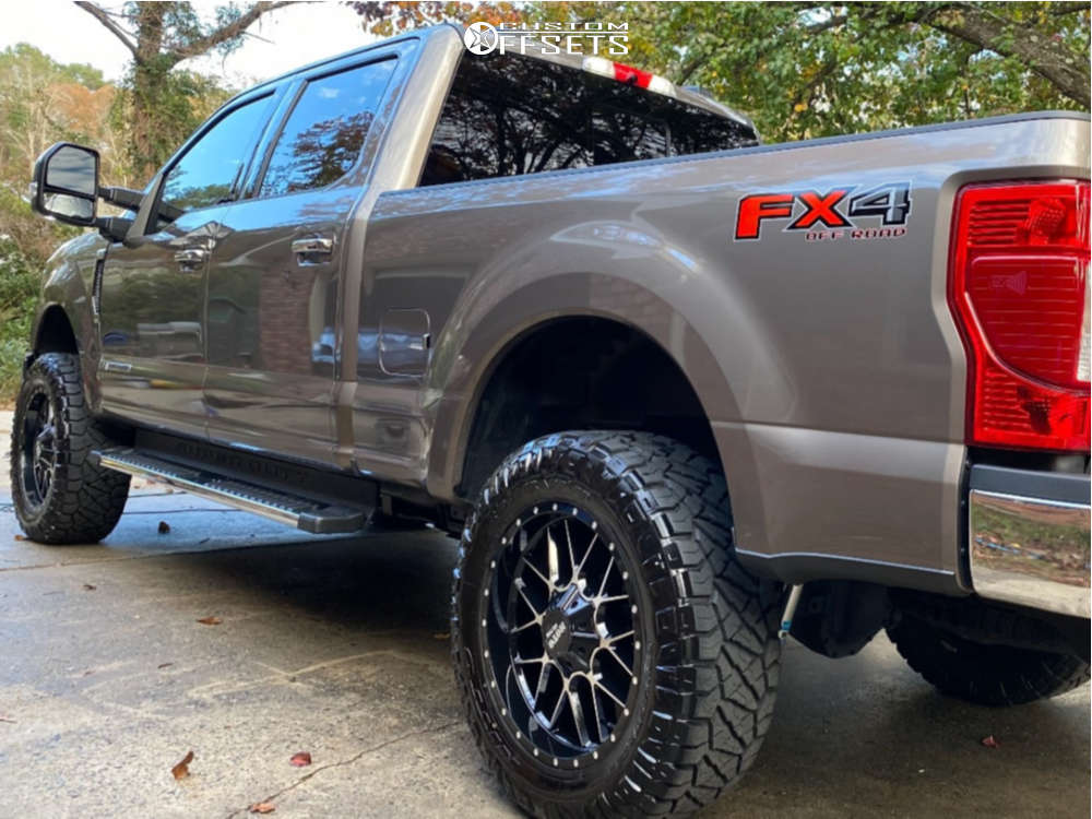 2020 Ford F-250 Super Duty with 22x10 12 Moto Metal Mo986 and 37/12 ...