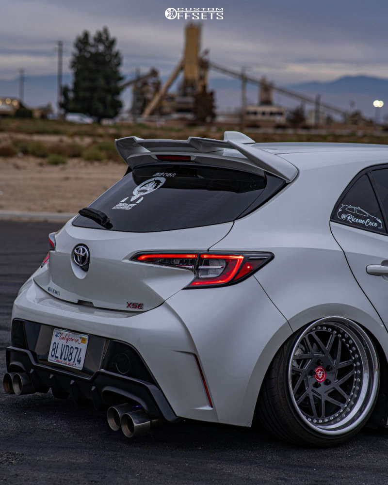2019 Toyota Corolla with 18x9.5 10 FPF Wheels Rs-3 and 205/40R18 ...