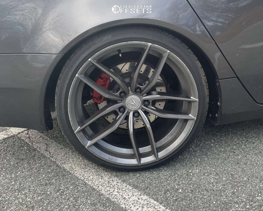 2010 Acura TL with 20x10 40 Niche Vosso and 245/35R20 Primewell Sport ...