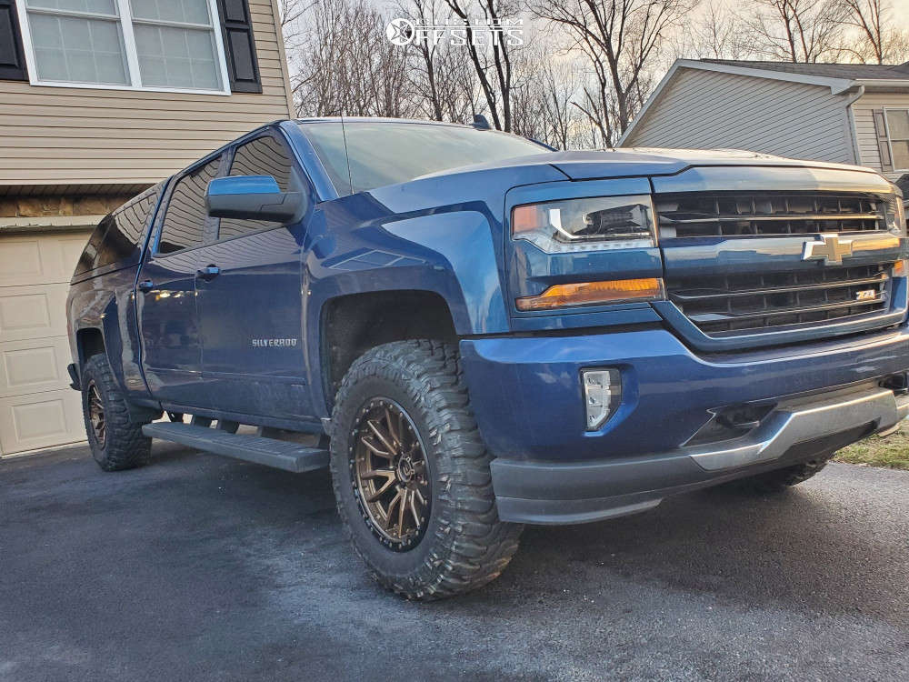 2017 Chevrolet Silverado 1500 with 18x9 1 Fuel Rebel and 275/70R18 ...